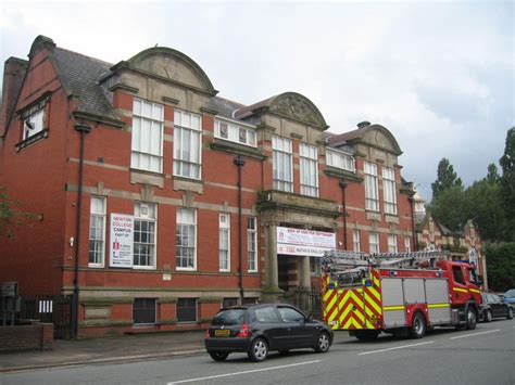 St Helens College Newton Le Willows © Sue Adair Geograph Britain
