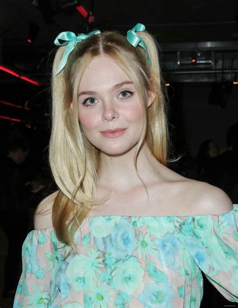 Elle Fanning Rcelebritypigtails