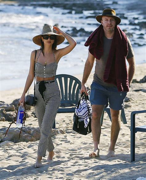 Emily Ratajkowski Beach In Miami 08042020 • Celebmafia