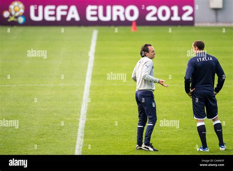 L R Cesare Prandelli Giorgio Chiellini Ita June 6 2012