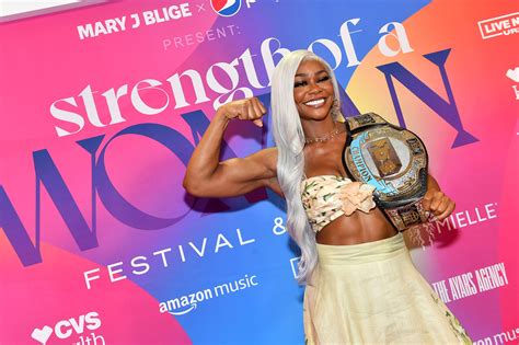Who Is Wwe Superstar Jade Cargills Husband Brandon Phillips The Us Sun