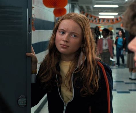 Sadie Sink Playing Max Mayfield Stranger Things 2 Stranger Things Max Stranger Things