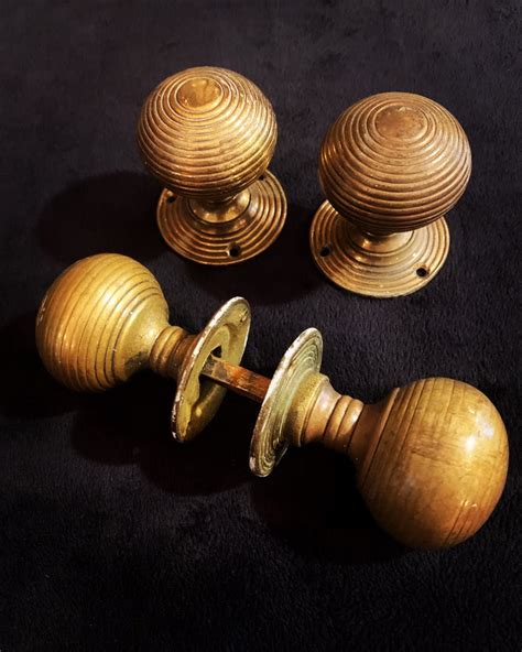 Beehive Set Of Victorian Brass Beehive Door Knobs La Belle