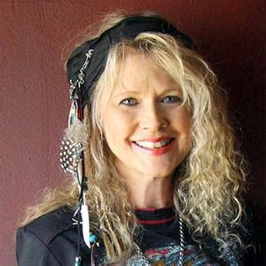 Songwriters In The Round Presents A Cowgirl A Diva And A Shameless