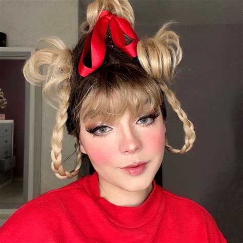Cindy Lou Who Makeup