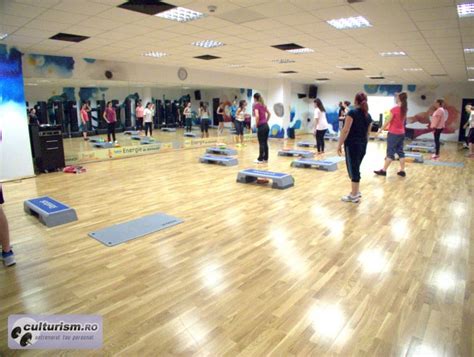 Sala Aerobic World Class Titan