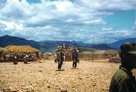 The Battle Of Con Thien Courageous Stand