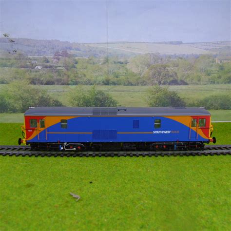 4d 006 012 Class 73 South West Trains 73235 Blue Orange Livery Uk