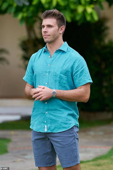 The Bachelor Zach Shallcross Promise Of A No Sex Fantasy Suite Backfires Daily Mail Online