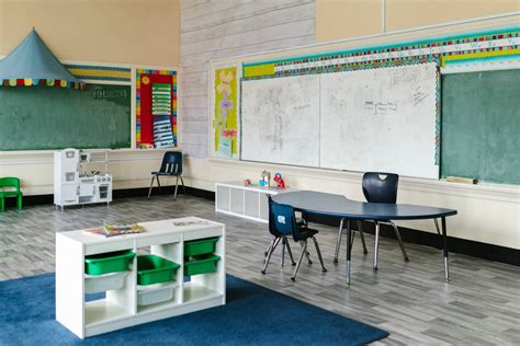 Education Flooring Solutions Flooring For Schools Diverzify