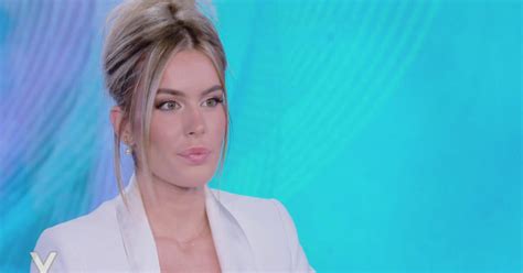 Sophie Codegoni Interrogata Per 5 Ore Dopo La Scarcerazione Di Alessandro Basciano Cosa Sarebbe