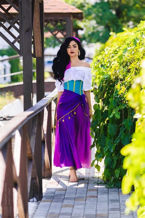 Esmeralda The Hunchback Of Notre Dame Photo By Cosplay Dame