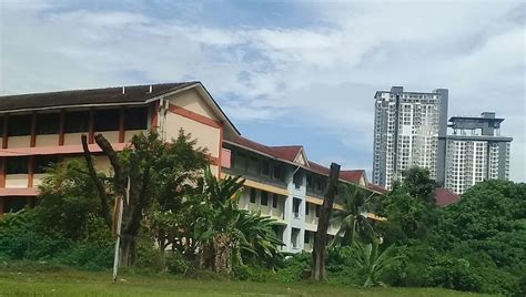 Sekolah Menengah Kebangsaan Taman Yarl Di Bandar Kuala Lumpur