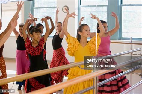 Tween Dance Class Photos And Premium High Res Pictures Getty Images