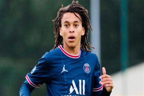 مَن هو شقيق كيليان مبابي؟ فيديو يلاكورة