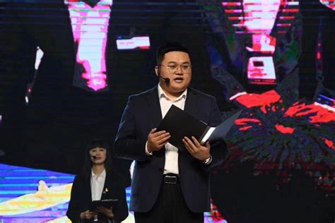 杨喜堤：用数字育种赋能 中国猪芯” 四川农业大学新闻网