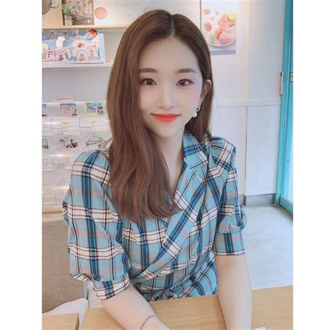 가수 Kassy In 2024 Fashion Tops Womens Top