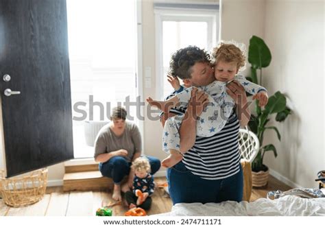14 Imágenes Fotos De Stock Objetos En 3d Y Vectores Sobre Woman Kissing Son Sex Shutterstock