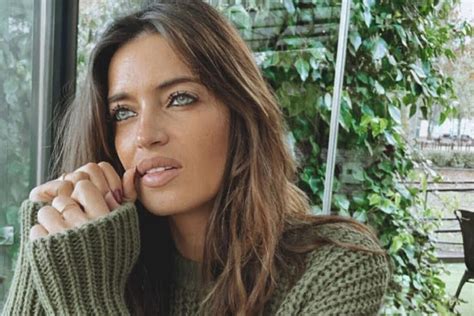 スペイン美人20人かわいい系のセクシーが集う情熱の美女大国 子供と一緒に楽しく遊べる手作りおもちゃ