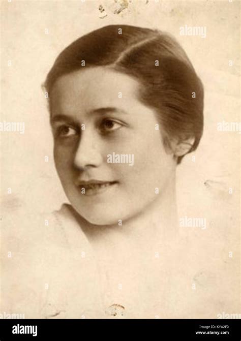 Photograph Of Hungarian Actress Somogyi Erzsi At Age 25 Showing Her