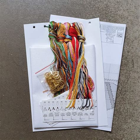 Julduk Glada Tomtar Broderikit Svensk Hemslöjd