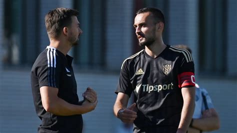 Martin Šulek Väčšinu Spoluhráčov Poznám Z Ligy Youtube