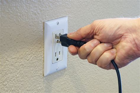How Safe Is An Ungrounded Outlet Chesapeake Electric