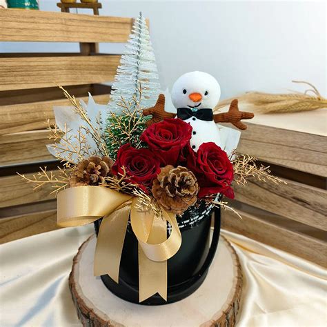 Olaf Christmas Box Fav Florist
