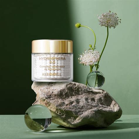 Merryandb 킨웰 에이치투오 수분크림 뛰어난 보습력으로 피부의 방어막을 형성하여 피부를 보호하고