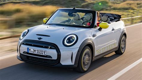 New Mini Electric Convertible Prototype Review Pictures Auto Express
