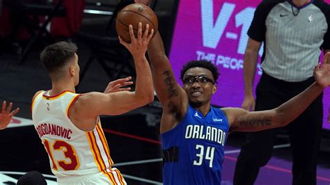 Devin Booker's clutch free throws edge Portland Trail Blazers, keep Phoenix Suns in hunt for No ...
