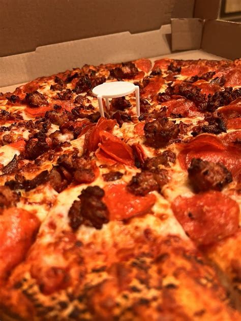 Stadium Pizza Updated May 2026 138 Photos And 357 Reviews 701 W
