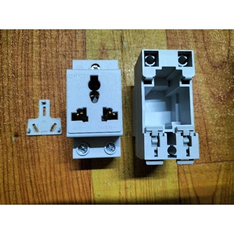 Au Cn Uk Ac30 35mm Din Rail Mount Modular Socket Universe Modularized Plug Single Phase Switch