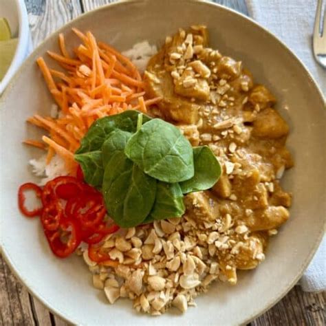 Trader Joes Peanut Coconut Red Curry Chicken Bowl Recipe Club Trader