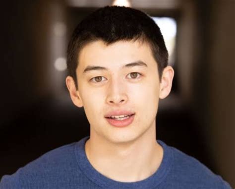 Liam Oh Cowok Cakep Berwajah Oriental Dari Serial Netflix Boots