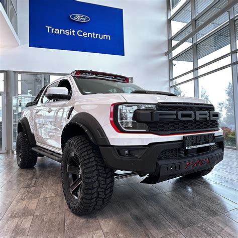 ชุดแต่ง Ford Ranger Raptor X Works ในต่างประเทศ ราคา 700000 บาท โดย