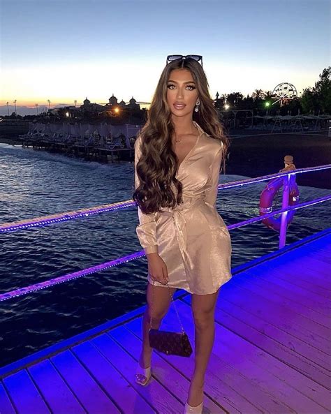 Instagram Crush Cemre Fe 22 Photos Artofit