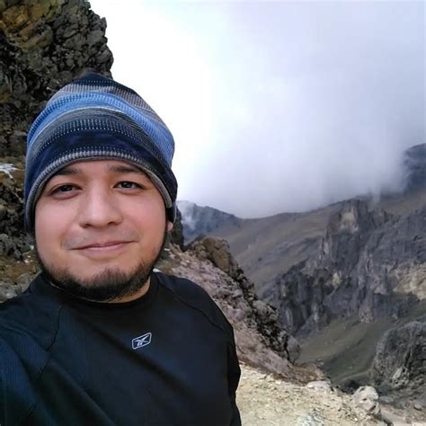 Hector Adrian Hectoradrian1 • Threads Say More