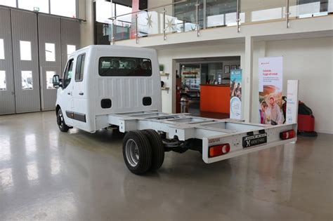 For Sale Nissan Interstar Chassi 35 T 23 Dci 160 Fwd Manual 163hp