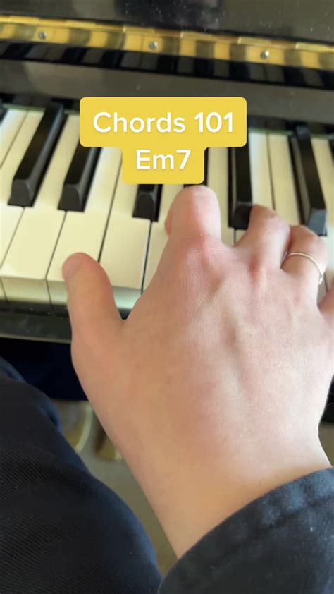 E7 Chord Piano How High The Moon Jazz Piano Tutorial