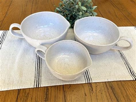 Batter Bowls Set Of 3 Handmade Pottery Mixing Bowls Baking Etsy Batter Bowl Handmade
