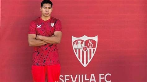 Mexicano Juan Carlos Cortez Entrena Con Primer Equipo De Sevilla Espn