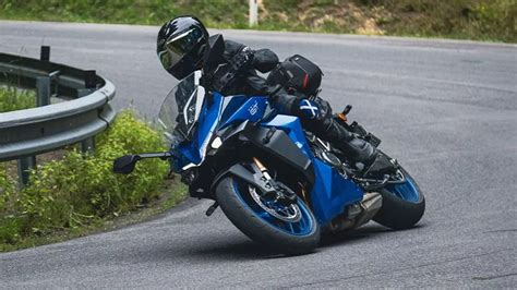 Prueba De Viaje De La Suzuki Gsx S1000 Gt 2024