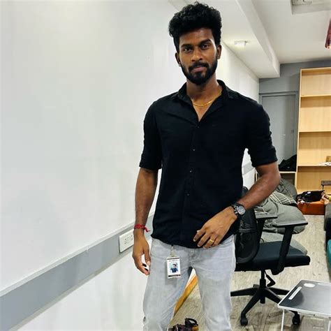 Karthik Saravanan Svkarthik • Instagram Photos And Videos