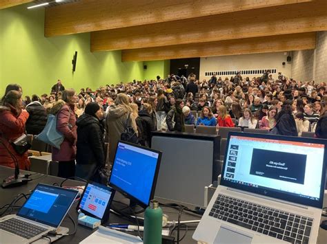 Raf Van Rooy Op Linkedin Gisteren Mocht Ik Voor Een Volle Max Weber Middelbare Scholieren