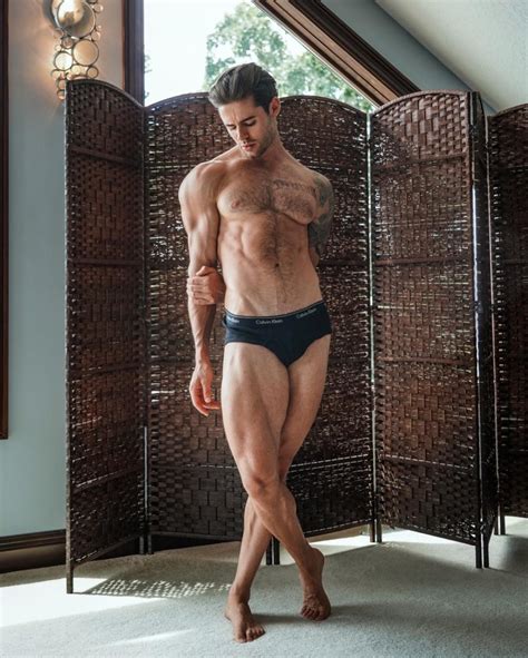 Eric Guilmettes Feet