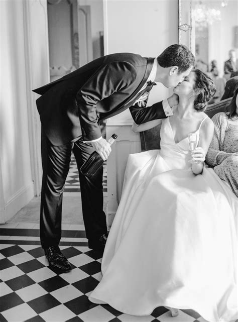 Wedding Kiss Black And White