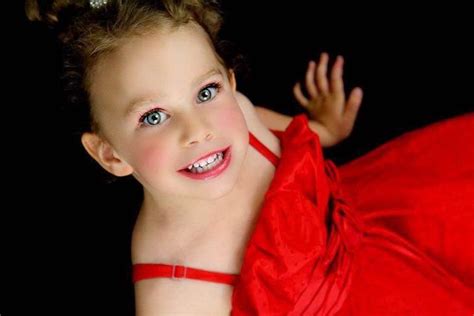 Modelling Photos Isabelle Mitchell
