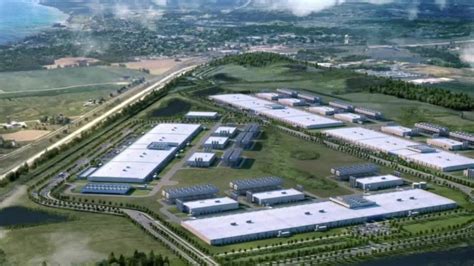 Port Washington Data Center Dispute Sparks Recall Effort Against Mayor