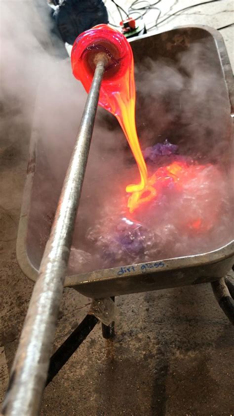 Hot Glass Glass Art Techniques Wine Glass Crafts Glass Mosaic Art